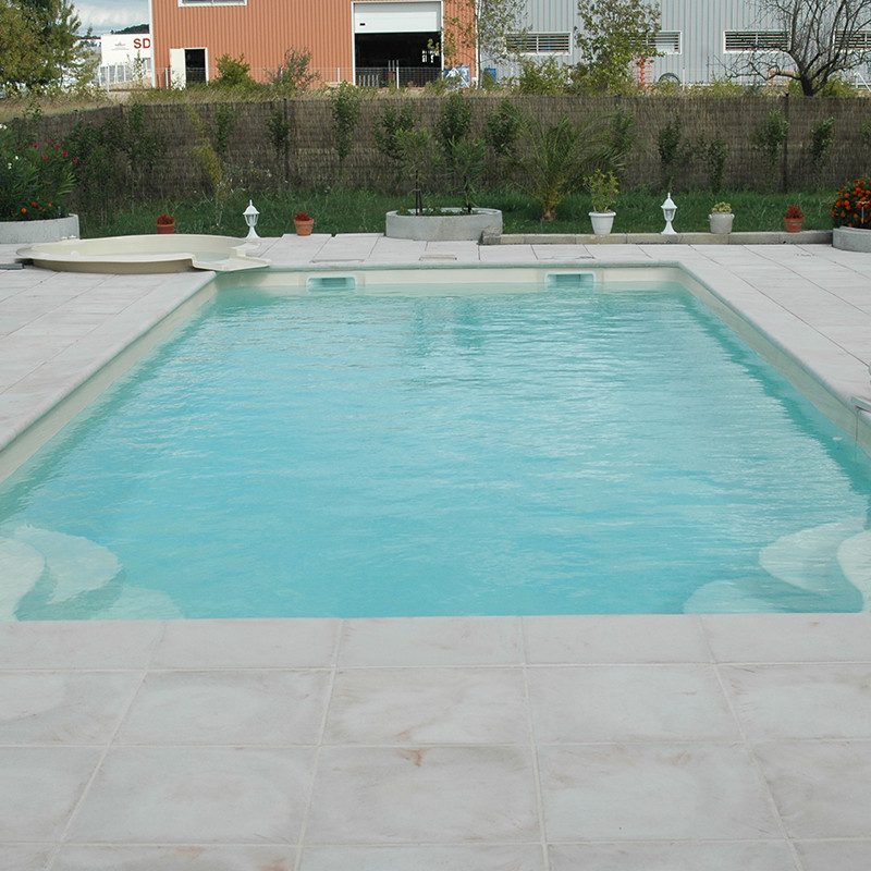 Piscine coque polyester 9,60 x 4m - Fabrication française